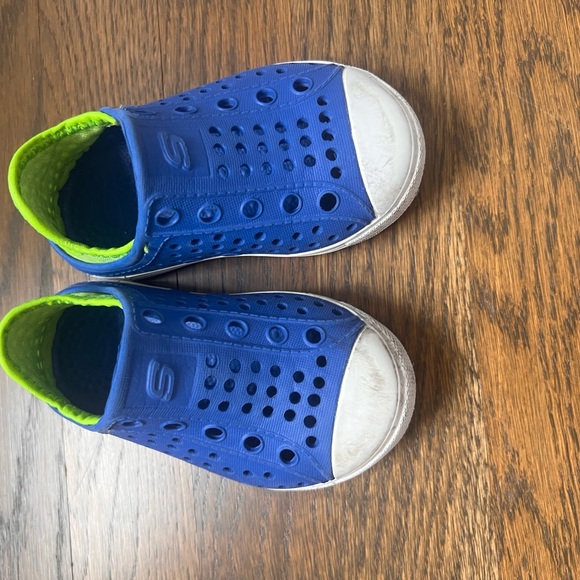 Skechers Shoes Skechers Blue Size 5 Toddler Native Shoe Poshmark